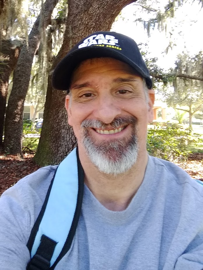 alex-writer-photo – Leonberger Life